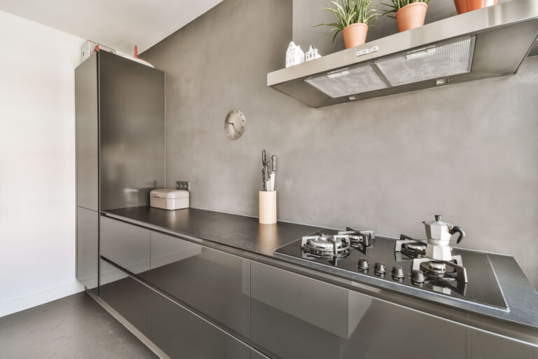 J-Groove Doors: A Sleek and Modern Cabinet Style